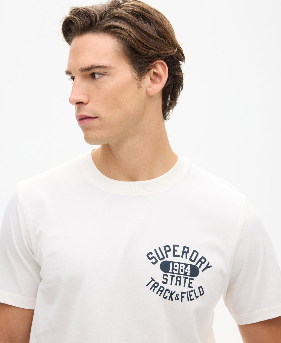 Athletic Essential Chest Tee | Chalk White – Superdry
