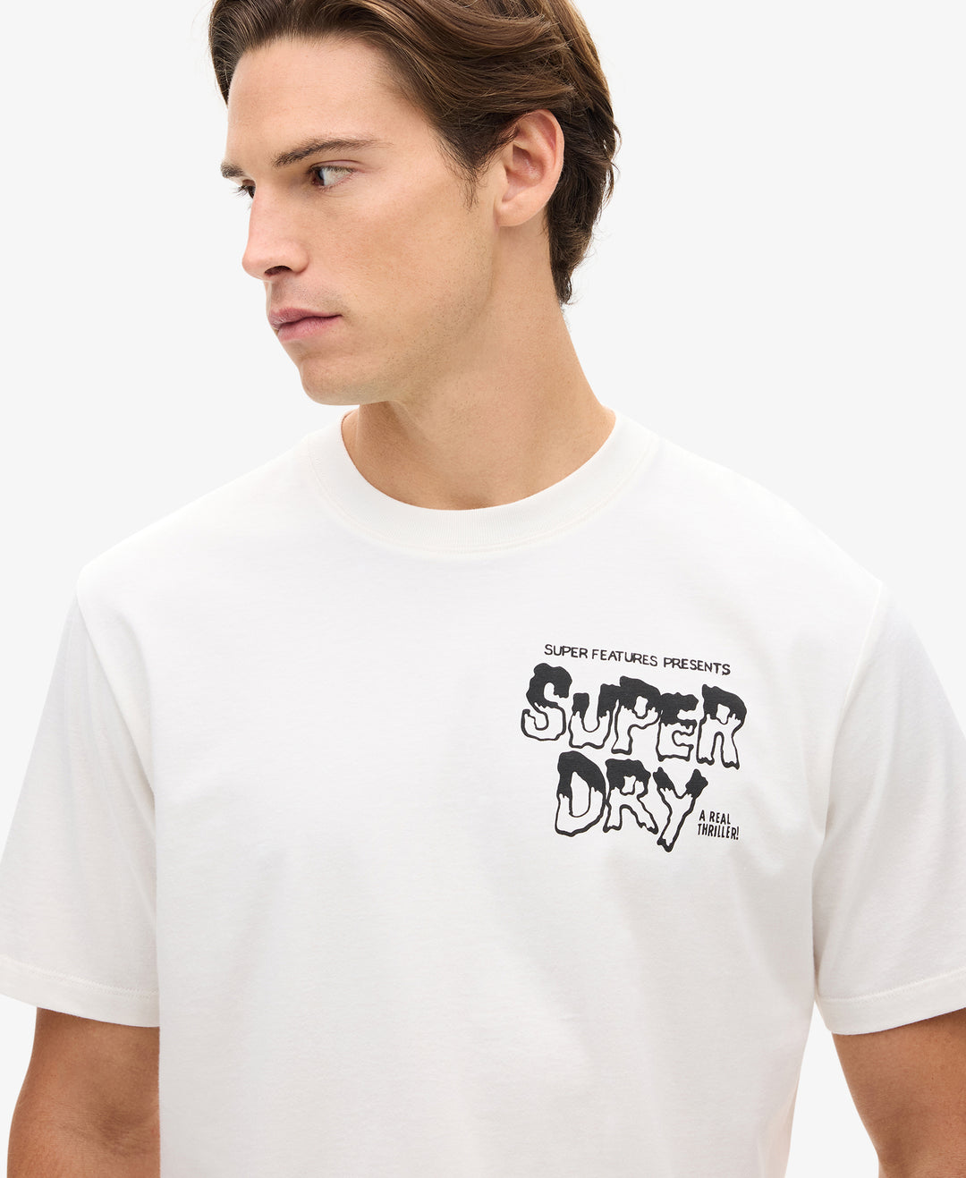 Movie Graphic Chest Tee | Off White – Superdry