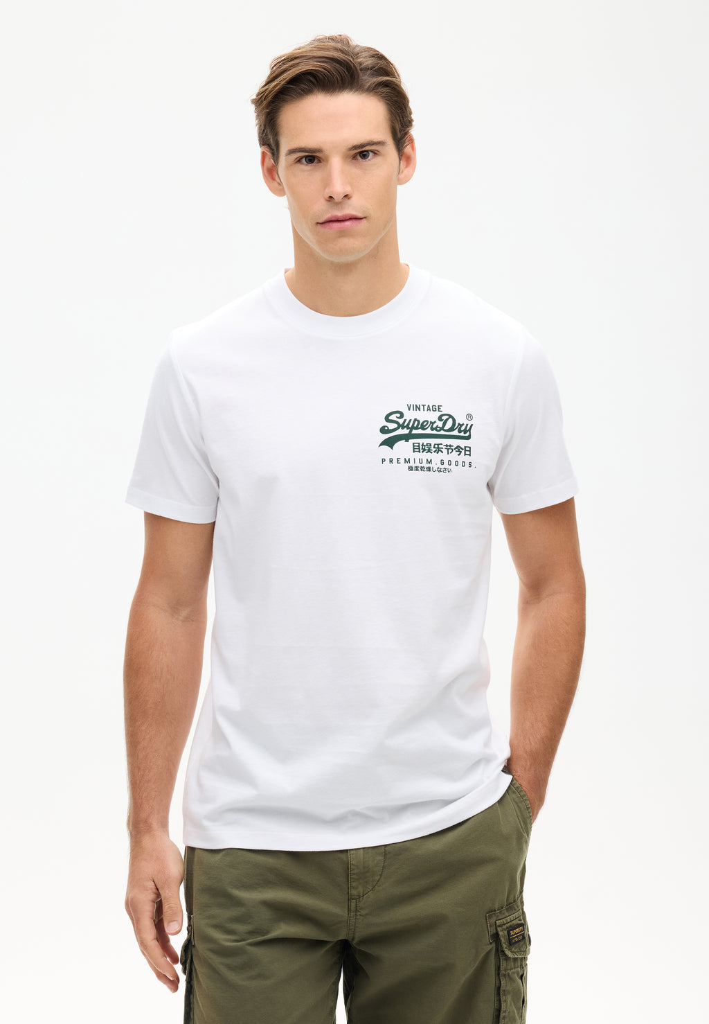 Vintage Logo Chest Tee | Optic – Superdry
